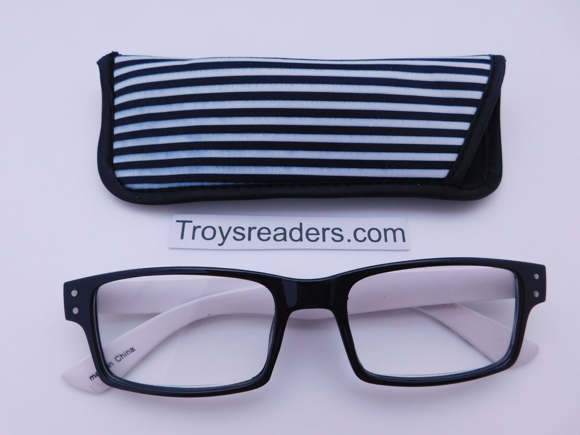 Black And White Readers In Four Styles — Troy's Readers