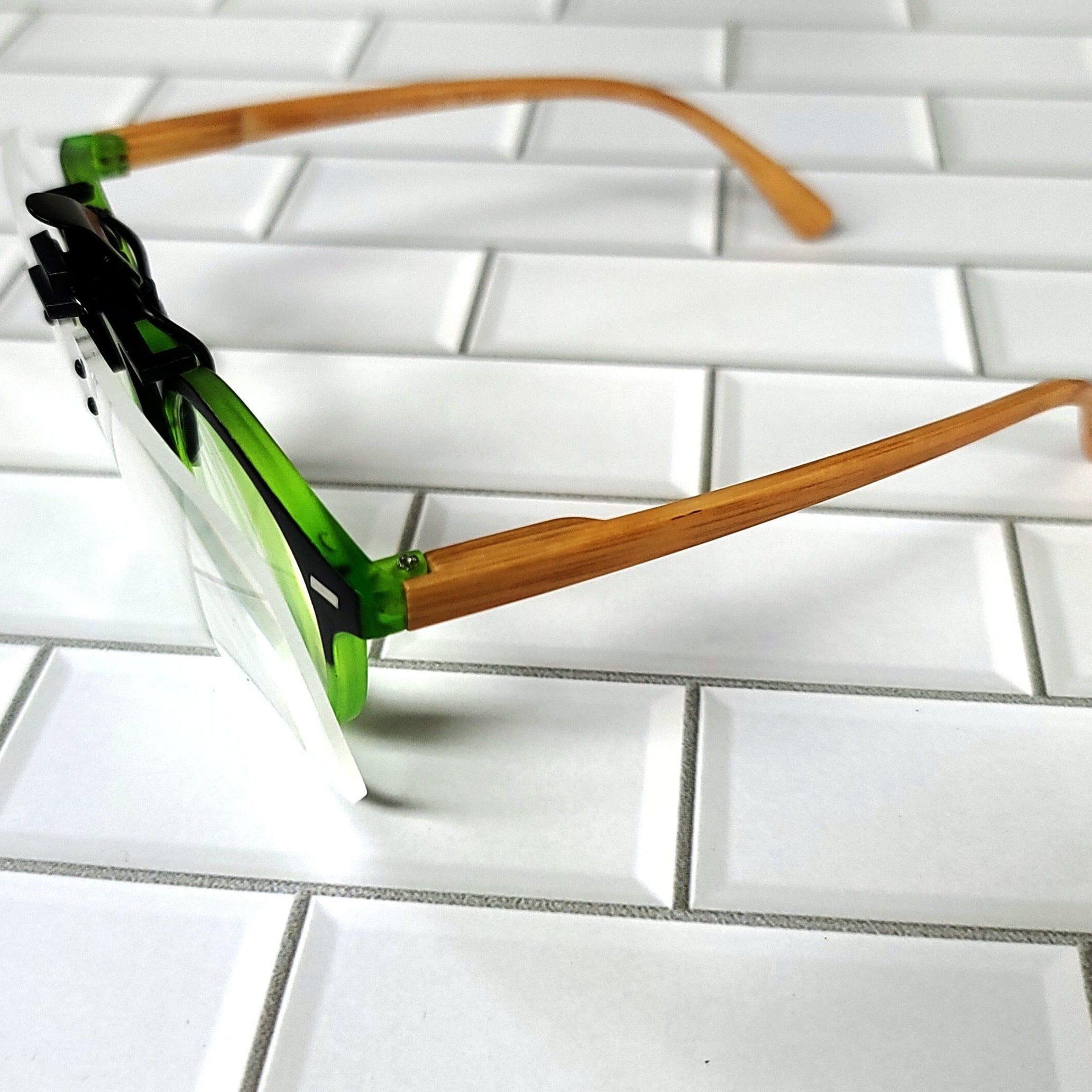 58mm Clip On Reader Assorted Powers — Troy's Readers