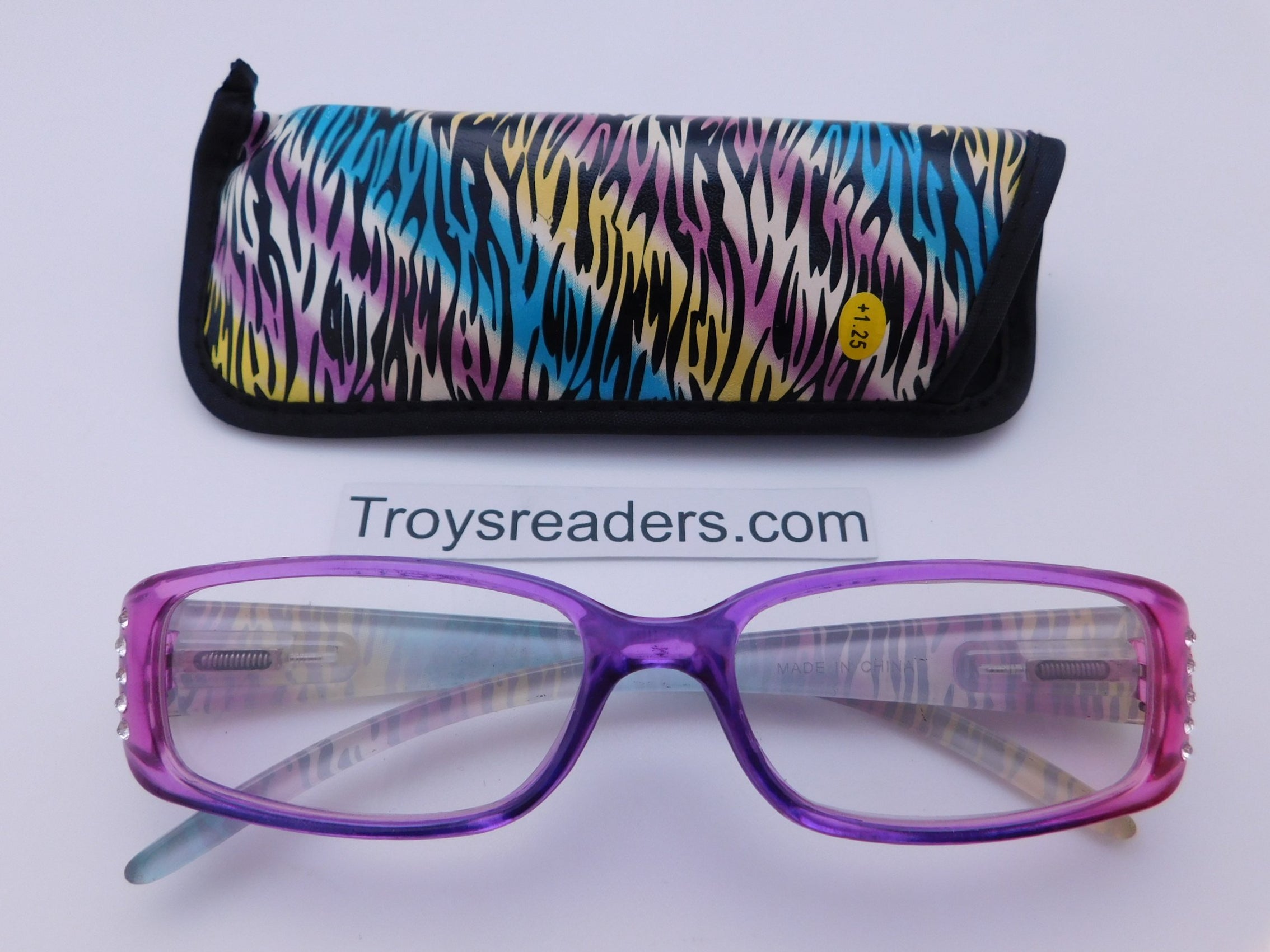 Colorful Animal Print Readers With Case in Four Colors — Troy's Readers