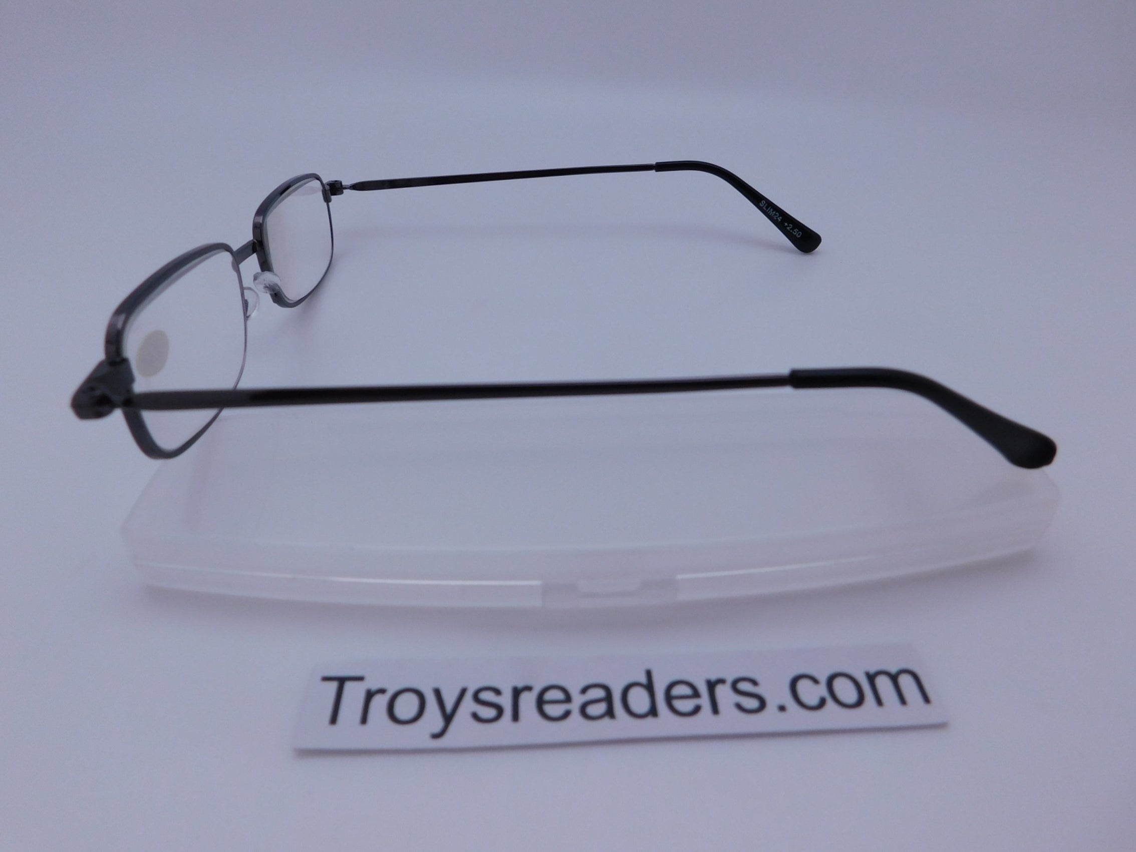 Very Slim Metal Readers In Four Colors — Troy's Readers